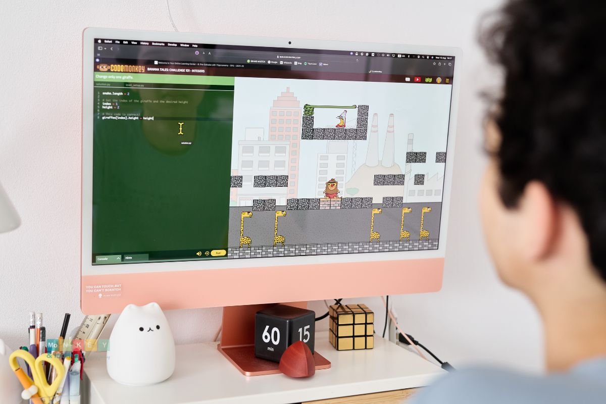 CodeMonkey Review – Engaging Game-Based Coding For Kids